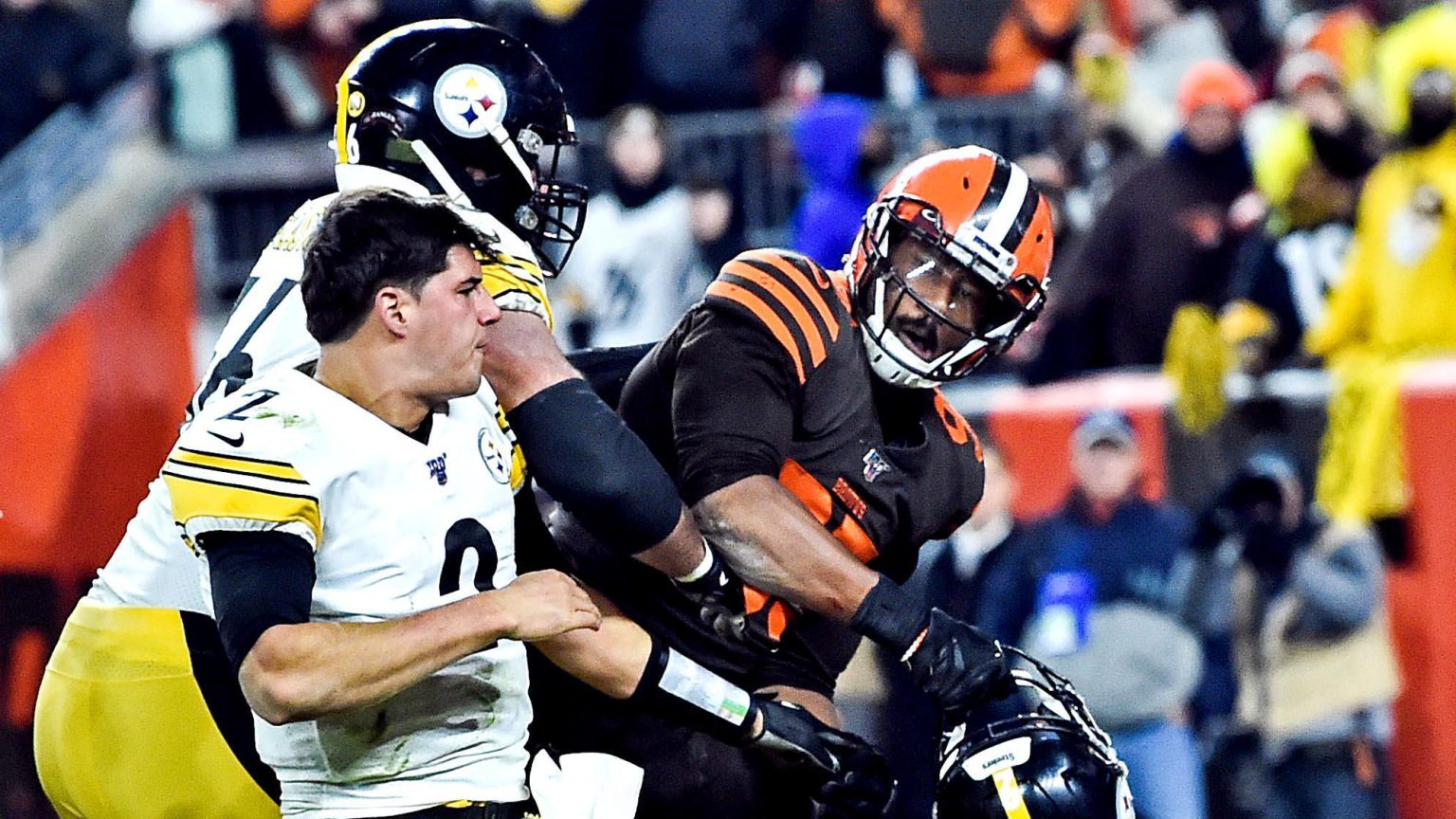 Gone in a Flash; Myles Garrett traded to the Rams